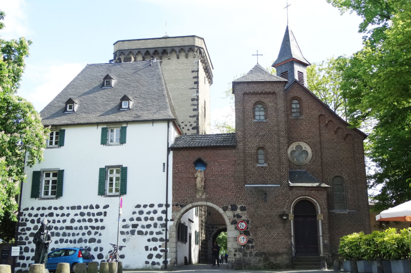 Sehenswürdigkeiten in Zons - Rheintor - Altes Zollhaus Zons